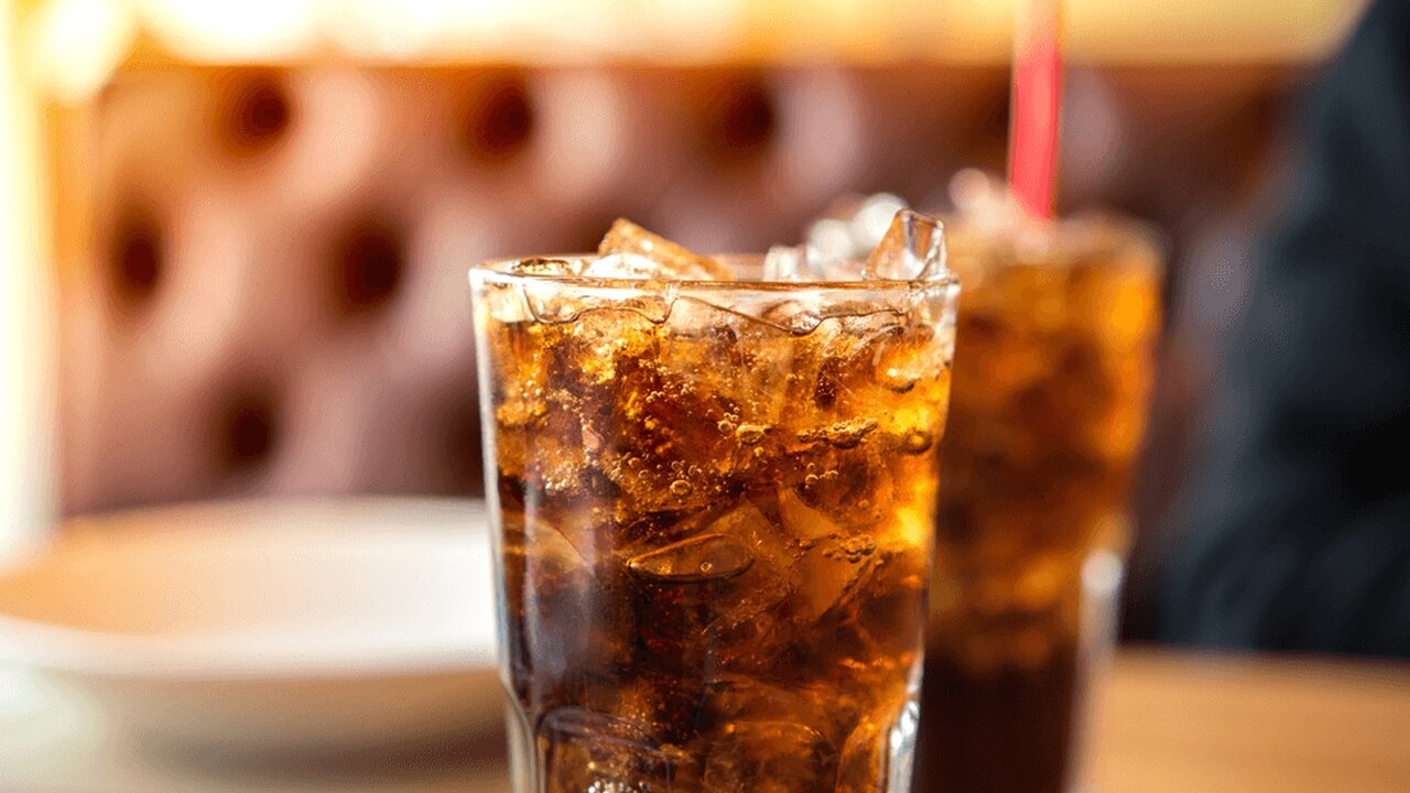 Les boissons light sont-elles vraiment plus saines que les sodas ...